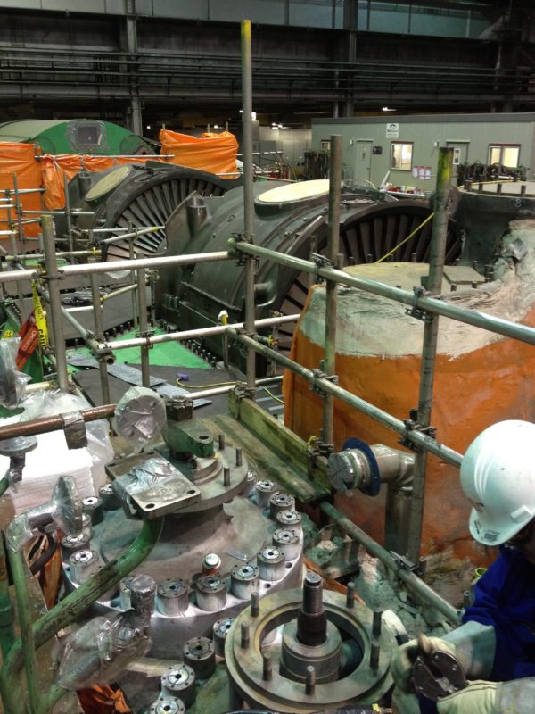 Induction Bolt & Nut Heating - INTEGRA Technologies